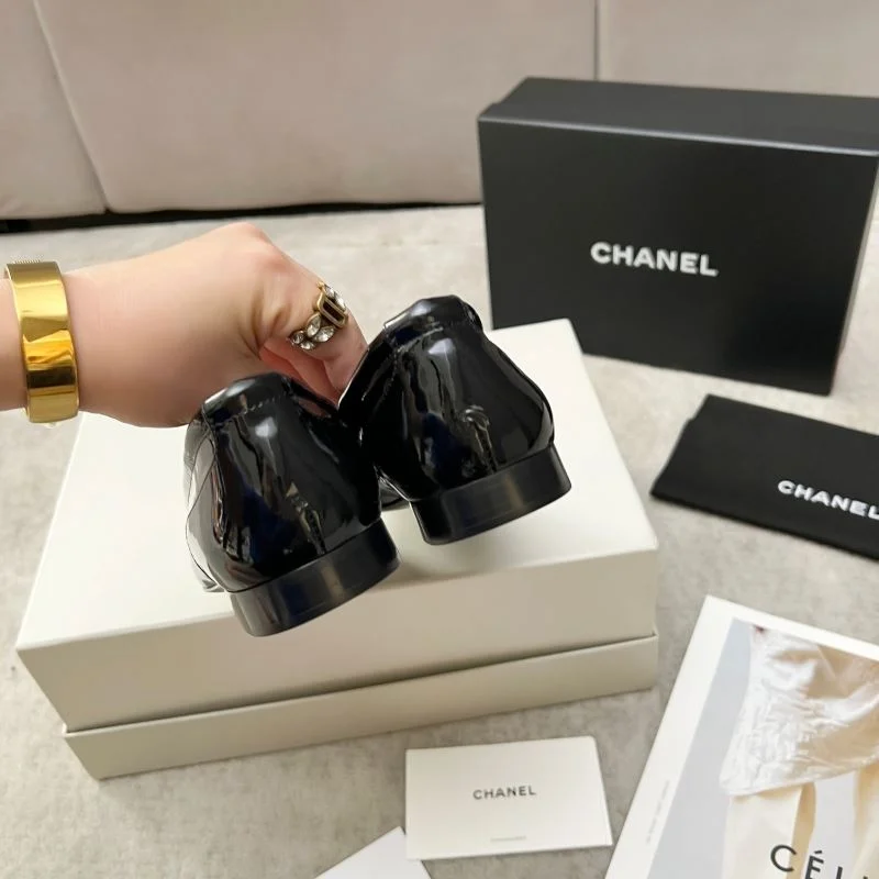 Discounted Chanel Low Shoes