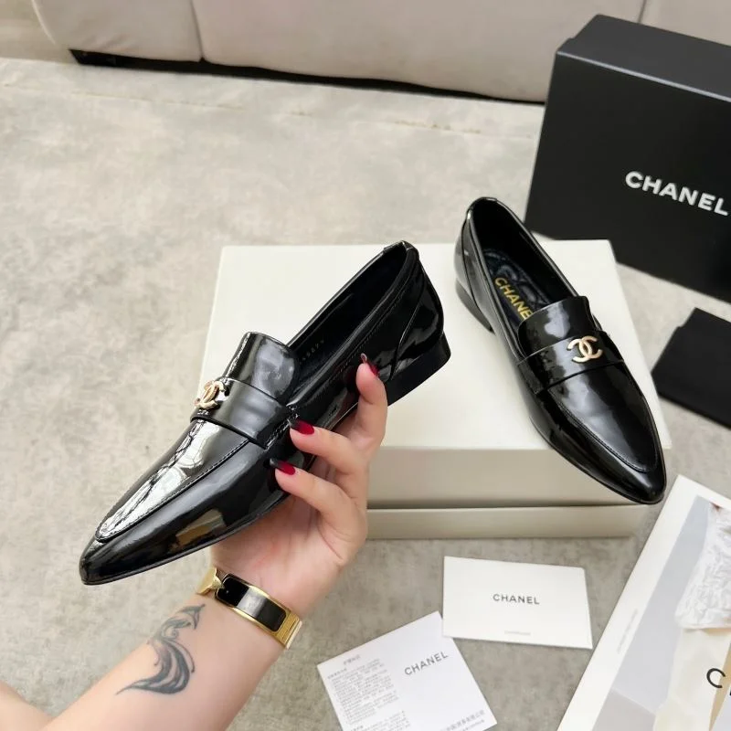 Discounted Chanel Low Shoes
