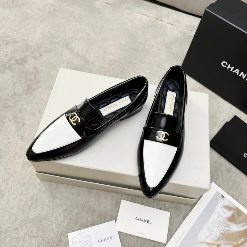 Exact replica Chanel Low Shoes