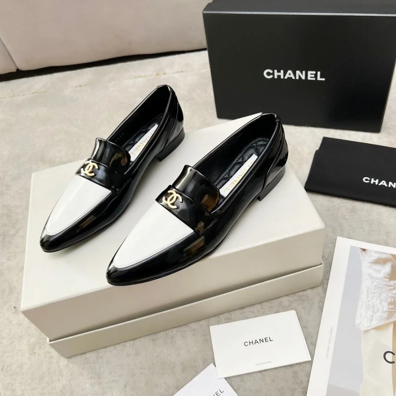 Exact replica Chanel Low Shoes