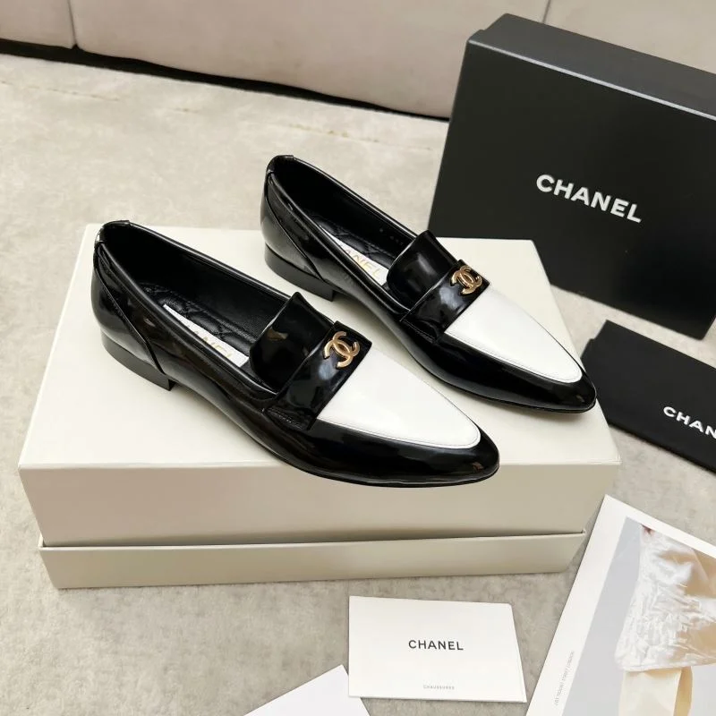 Exact replica Chanel Low Shoes