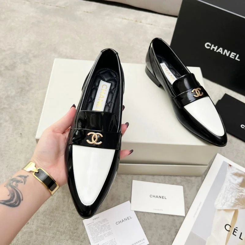 Exact replica Chanel Low Shoes
