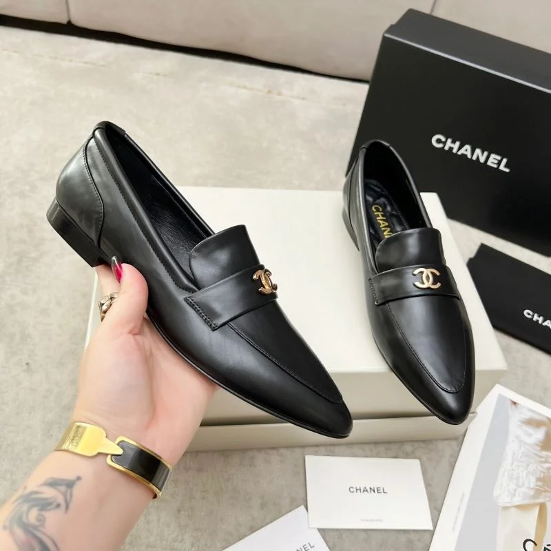 Top match Chanel Low Shoes