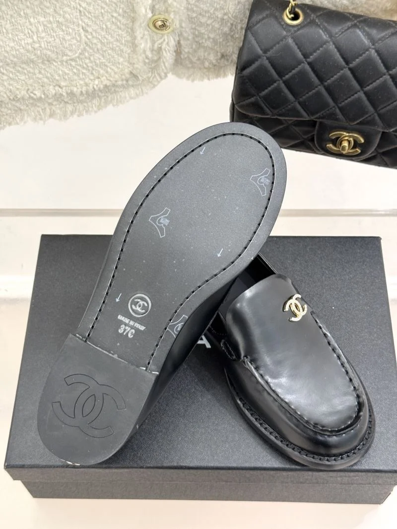 High fidelity Chanel Low Shoes