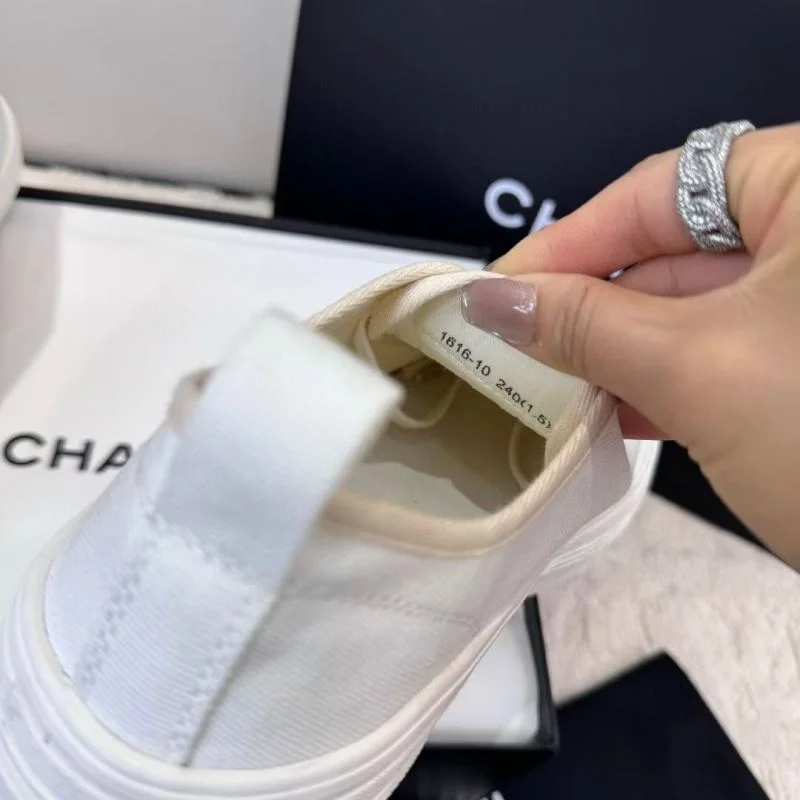 Reasonably priced Chanel Low Shoes