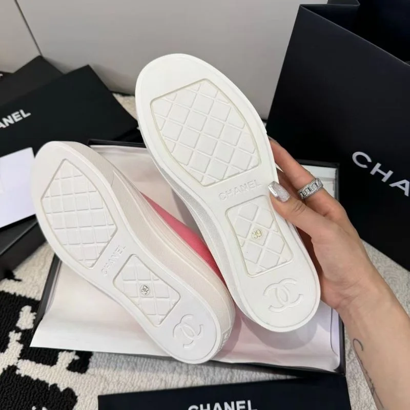 Low-cost Chanel Low Shoes