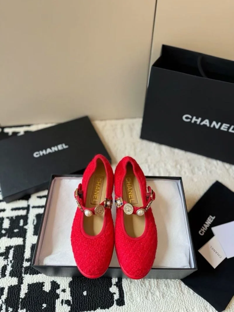 Chanel Low Shoes
