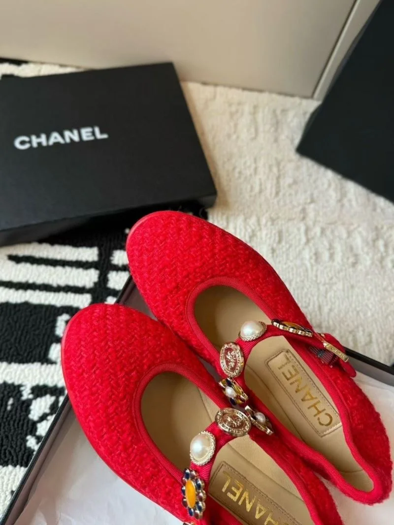 Brand-authenticated Chanel Low Shoes