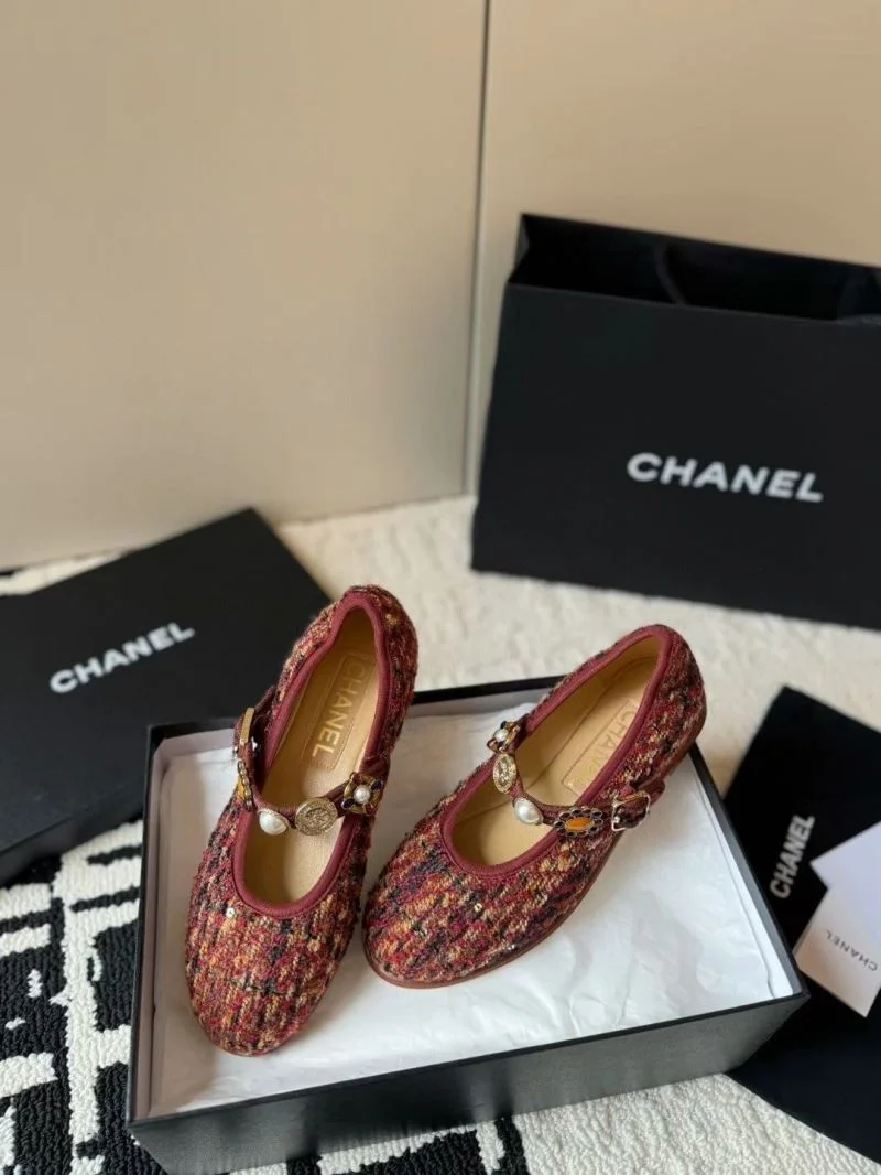 Original Chanel Low Shoes