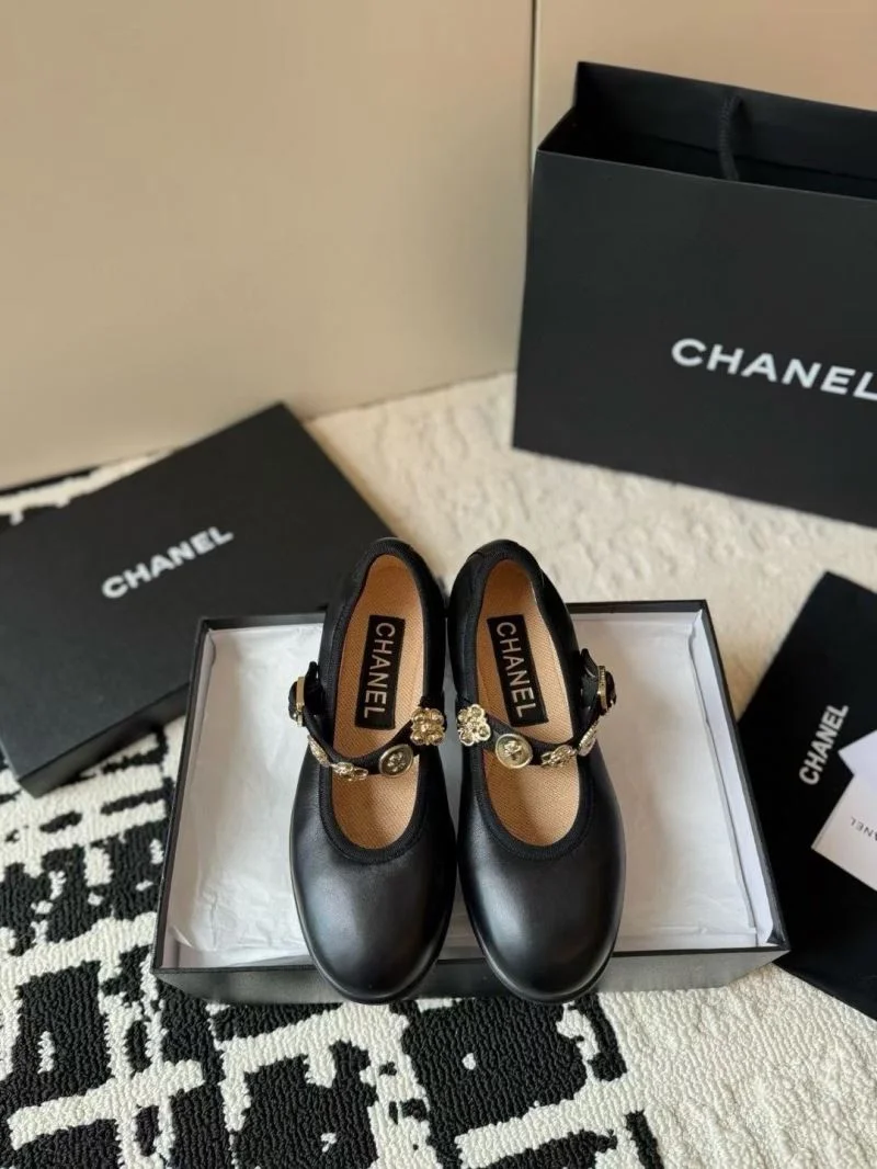 Chanel Low Shoes