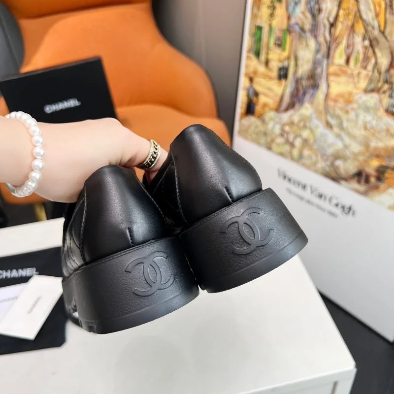 Top match Chanel Low Shoes