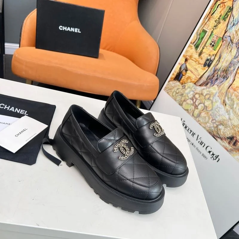 Top match Chanel Low Shoes