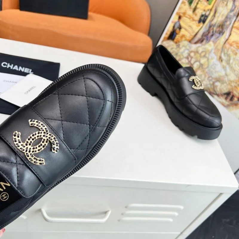 Top match Chanel Low Shoes