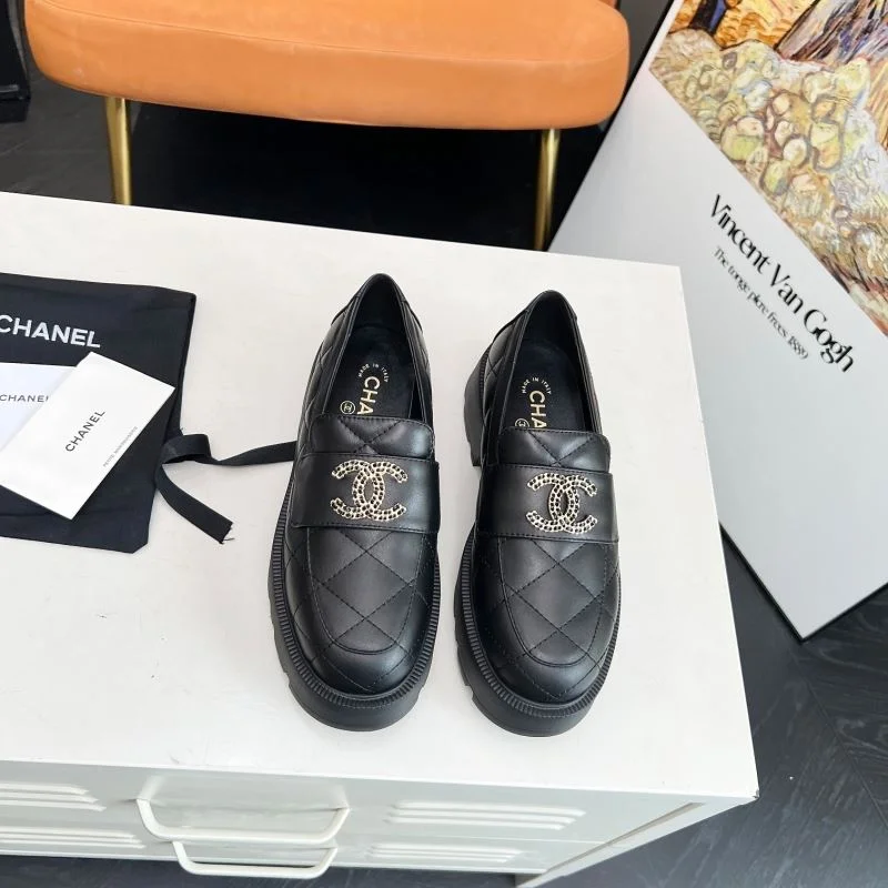 Top match Chanel Low Shoes