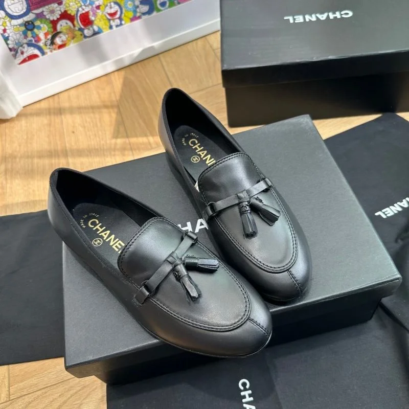 Chanel Low Shoes