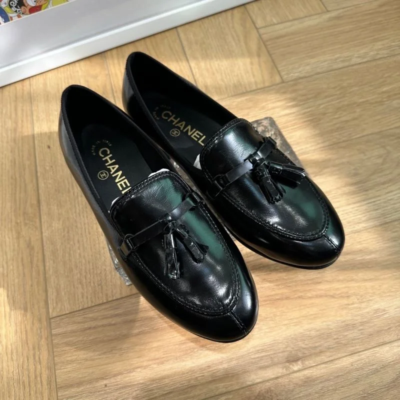 Discounted Chanel Low Shoes