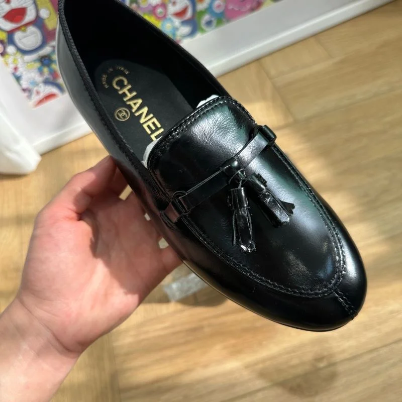 Discounted Chanel Low Shoes