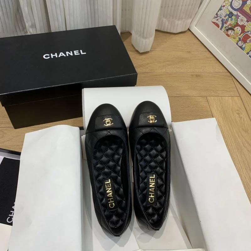 Discounted Chanel Low Shoes