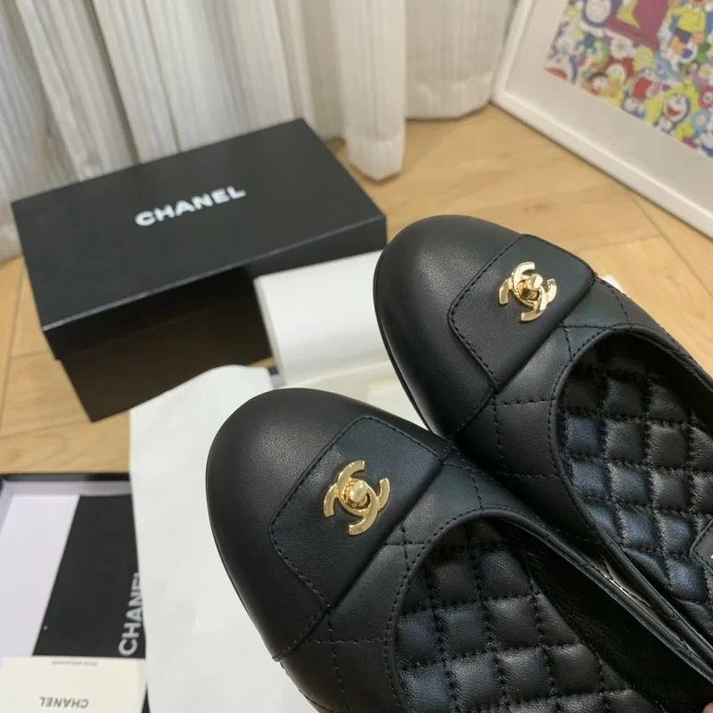 Discounted Chanel Low Shoes