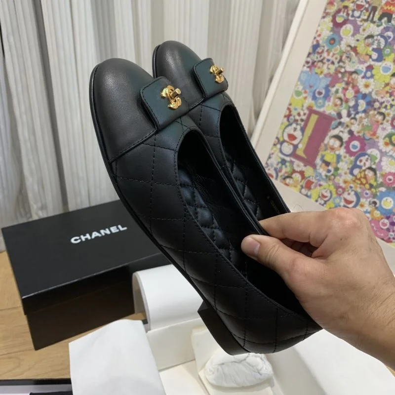 Discounted Chanel Low Shoes