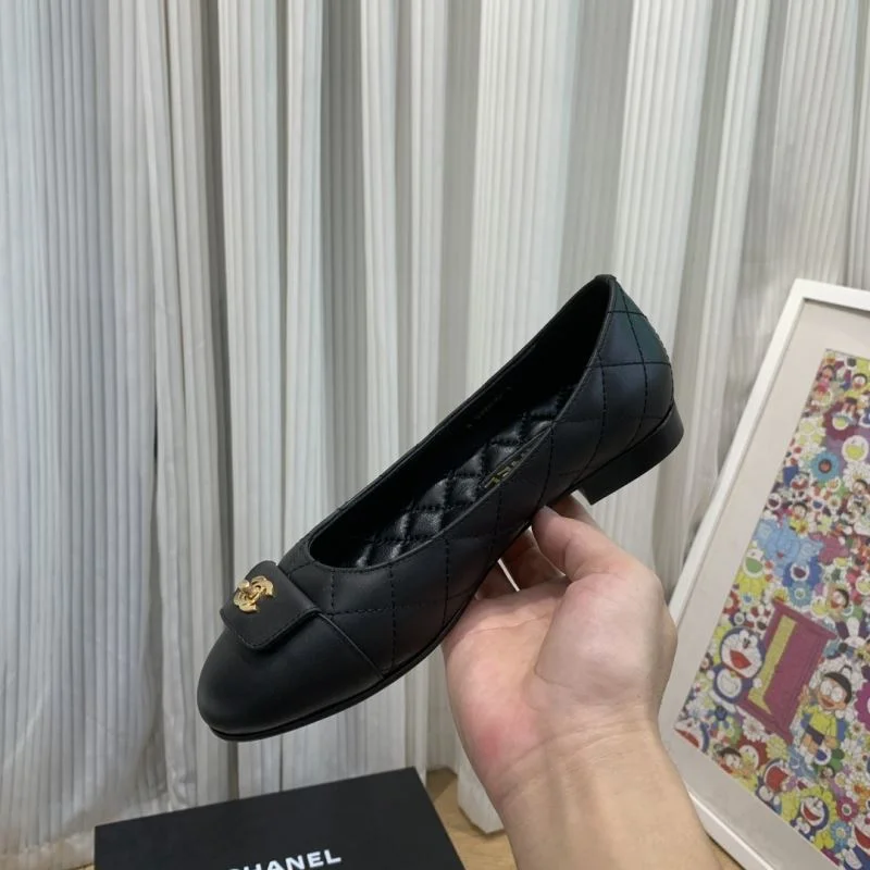 Discounted Chanel Low Shoes
