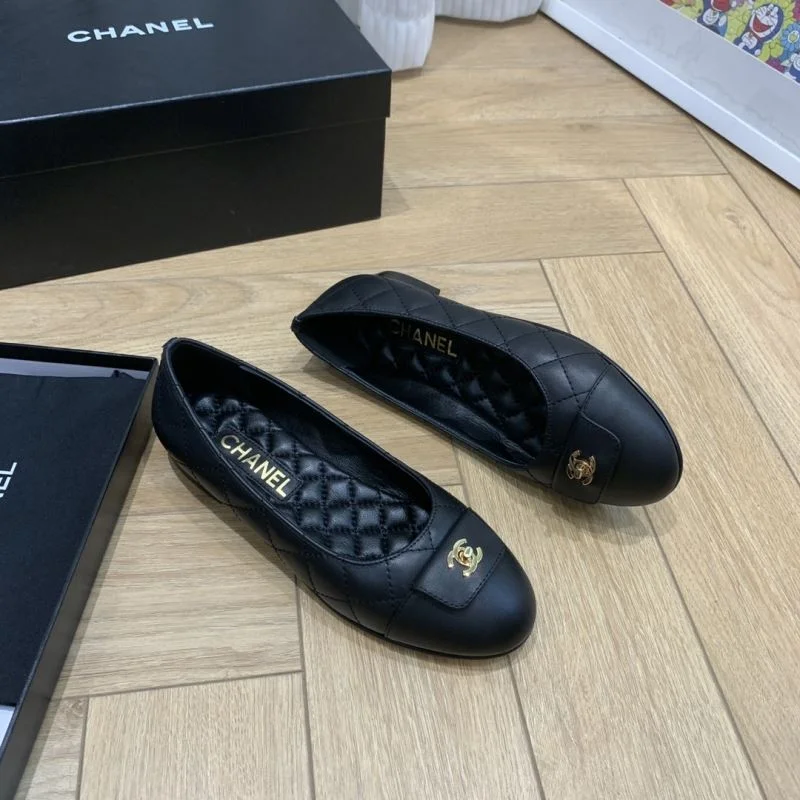 Discounted Chanel Low Shoes