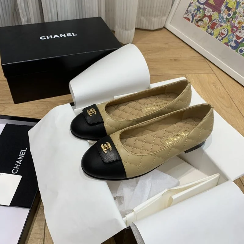 Chanel Low Shoes