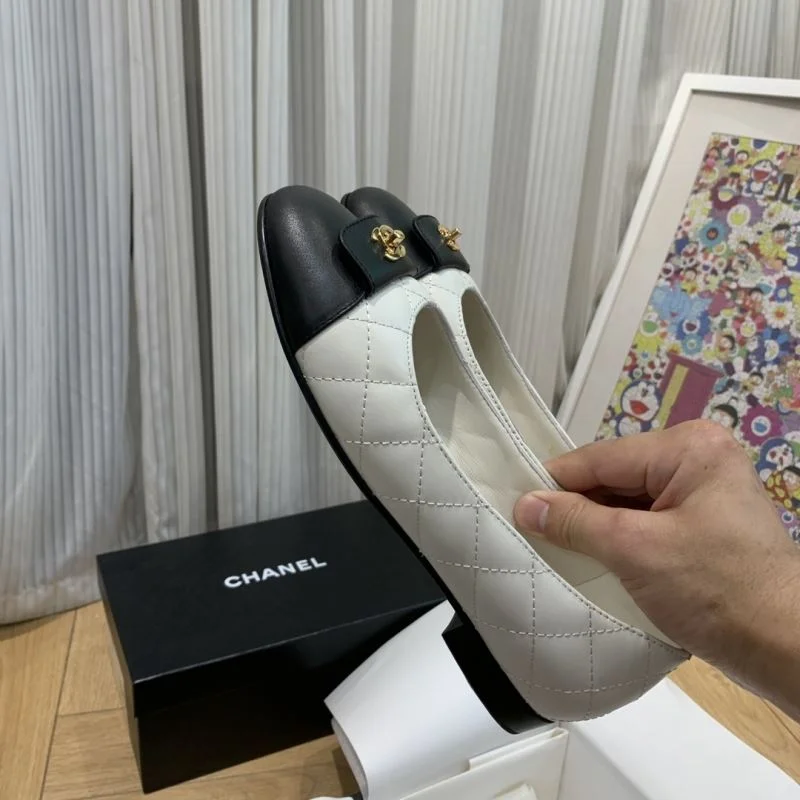 Precise copy Chanel Low Shoes