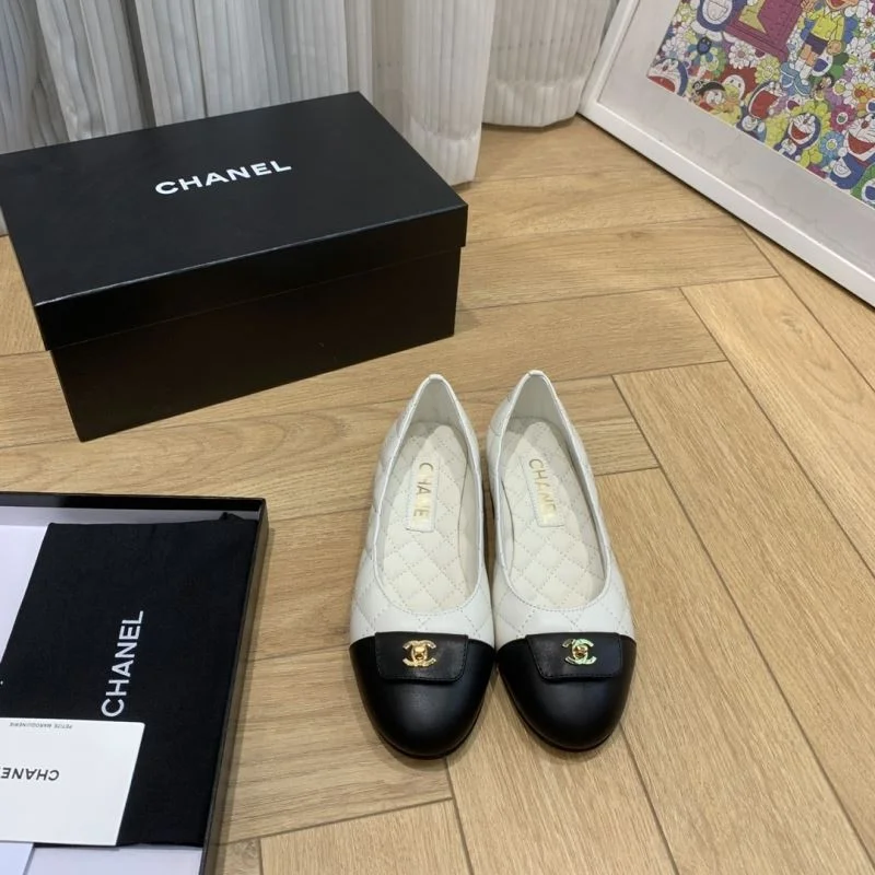 Precise copy Chanel Low Shoes
