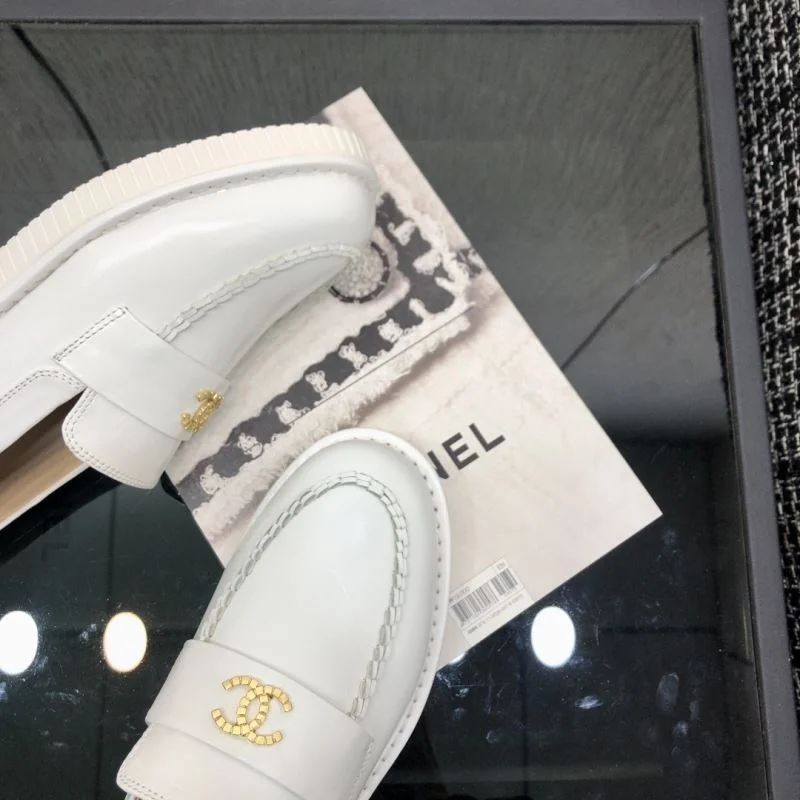 Official Chanel Low Shoes
