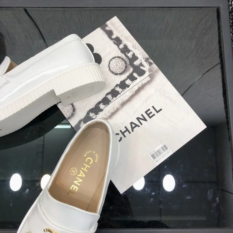 Official Chanel Low Shoes
