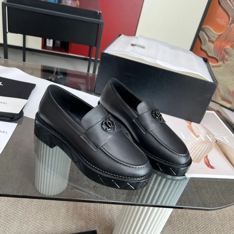 Discounted Chanel Low Shoes