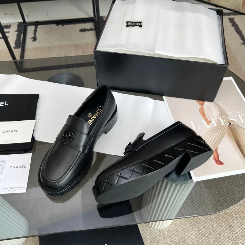 Discounted Chanel Low Shoes