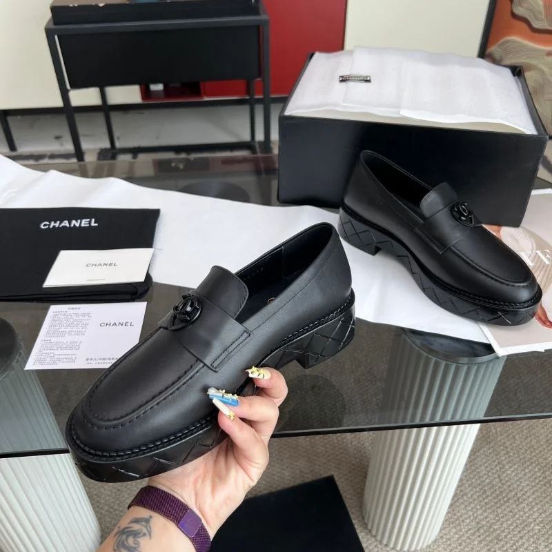 Discounted Chanel Low Shoes