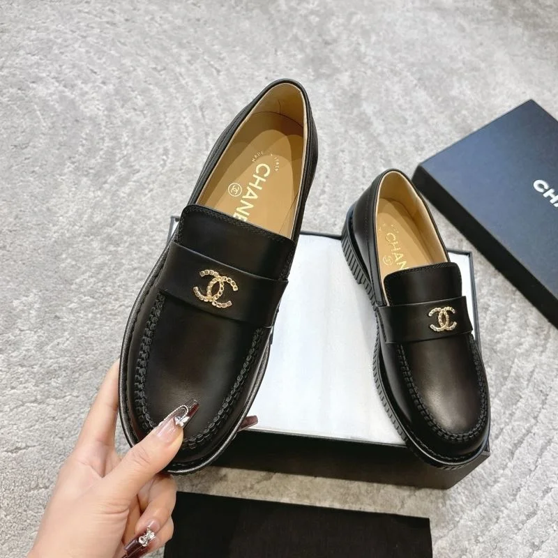 Indistinguishable Chanel Low Shoes