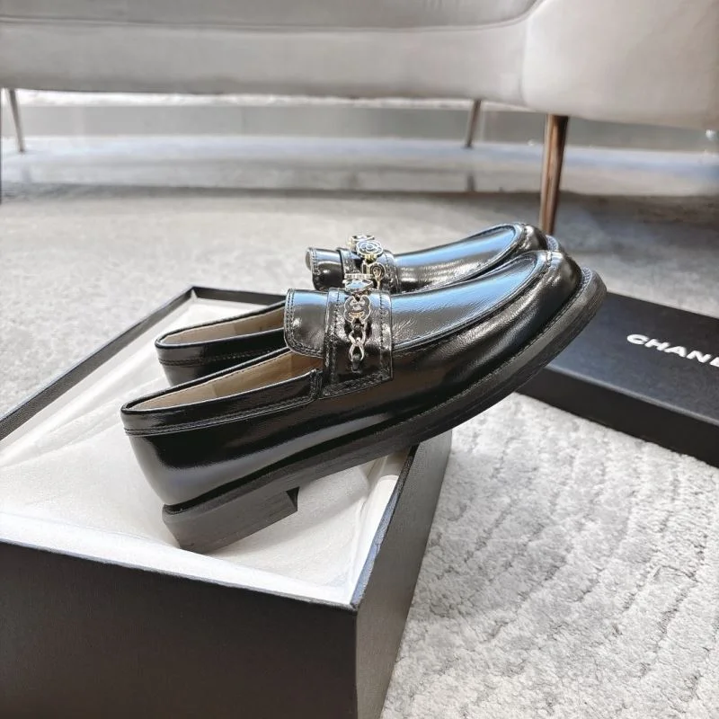 Top match Chanel Low Shoes