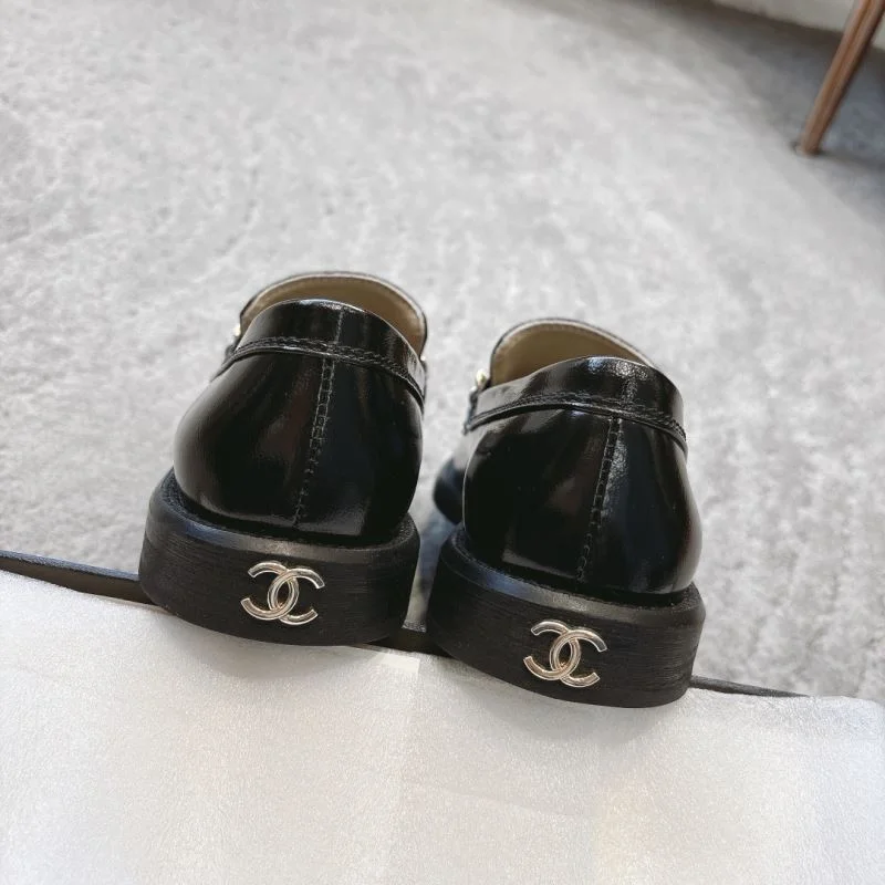 Top match Chanel Low Shoes