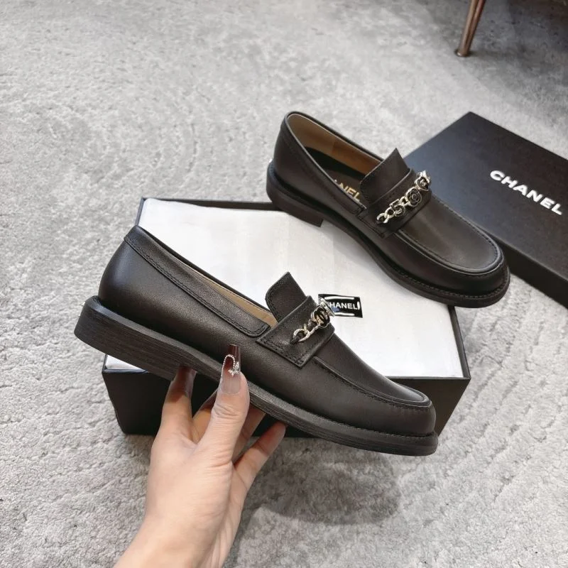 Brand-original Chanel Low Shoes