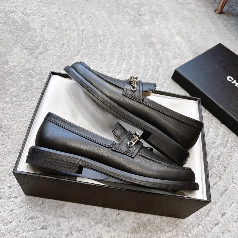 Brand-original Chanel Low Shoes
