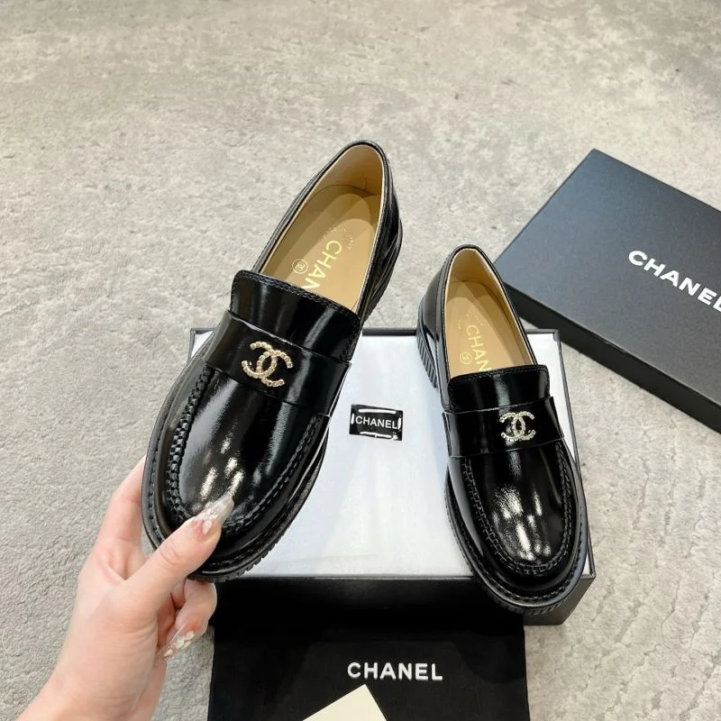 Official Chanel Low Shoes