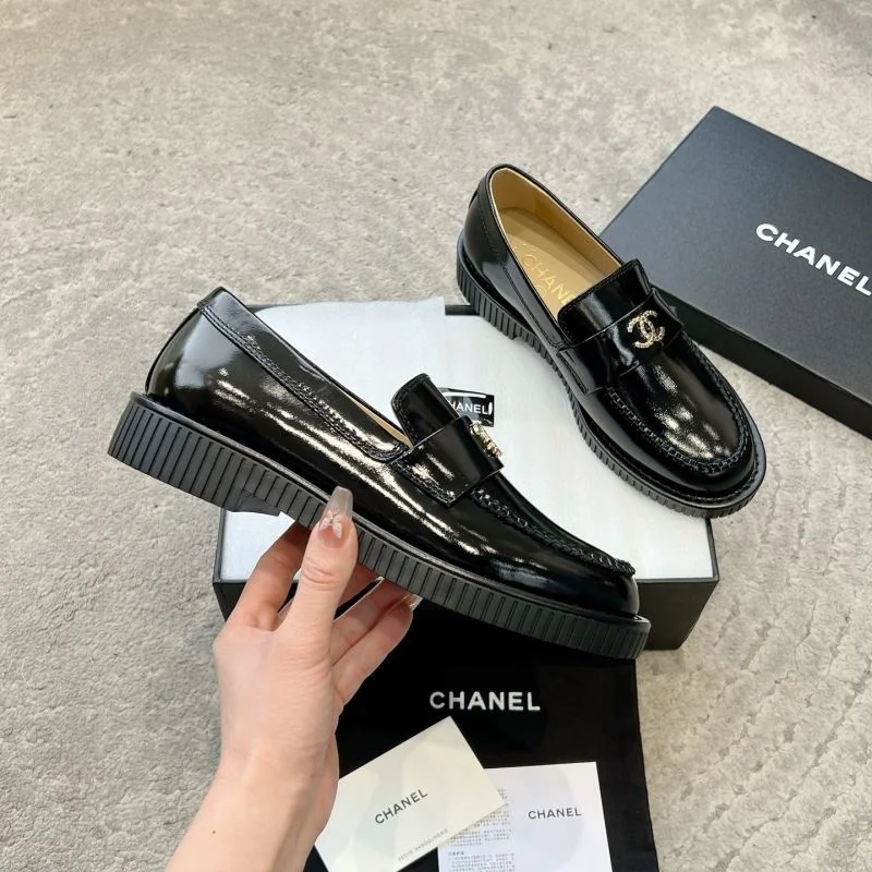 Official Chanel Low Shoes