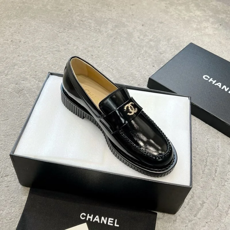 Official Chanel Low Shoes