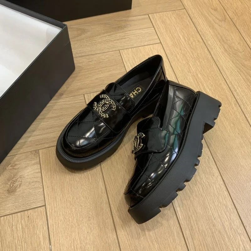 Low-cost Chanel Low Shoes