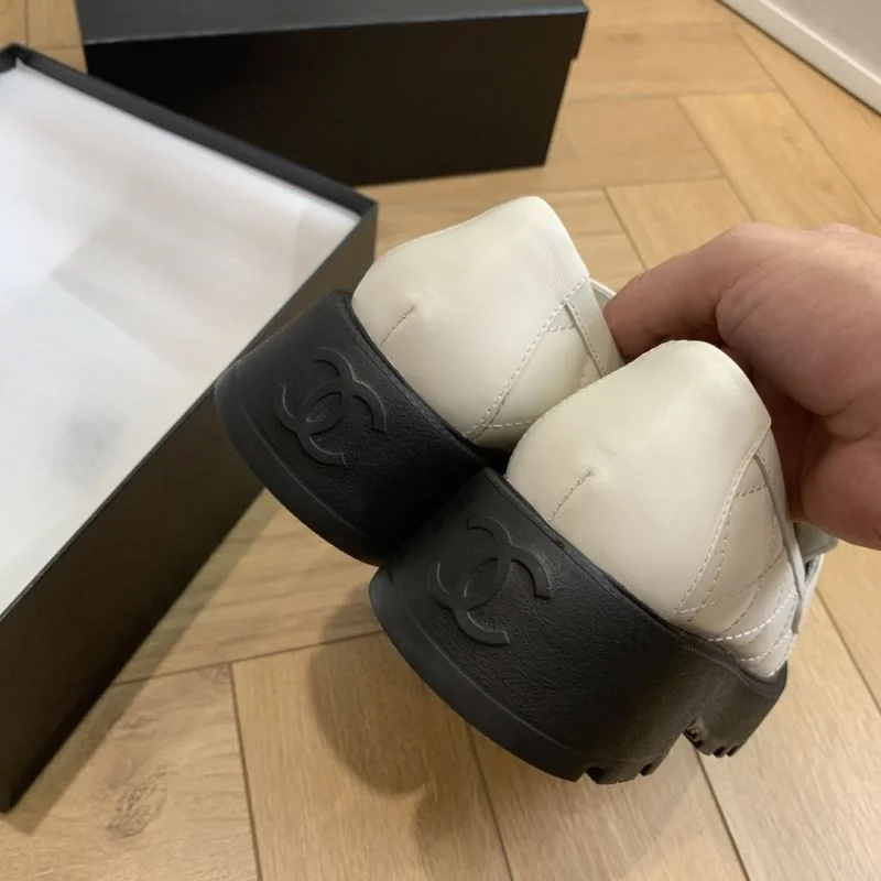 Inexpensive Chanel Low Shoes