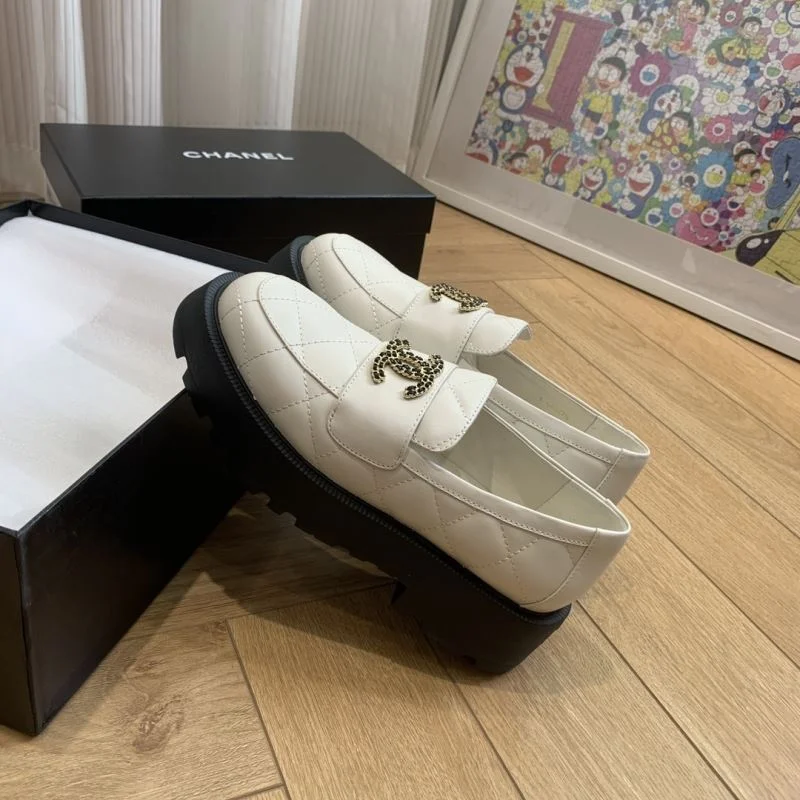 Inexpensive Chanel Low Shoes