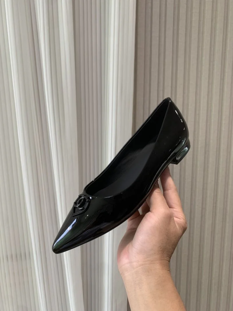 Chanel Low Shoes