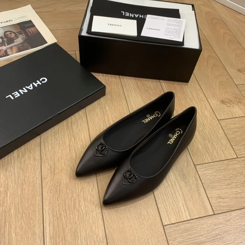 Perfect replica Chanel Low Shoes