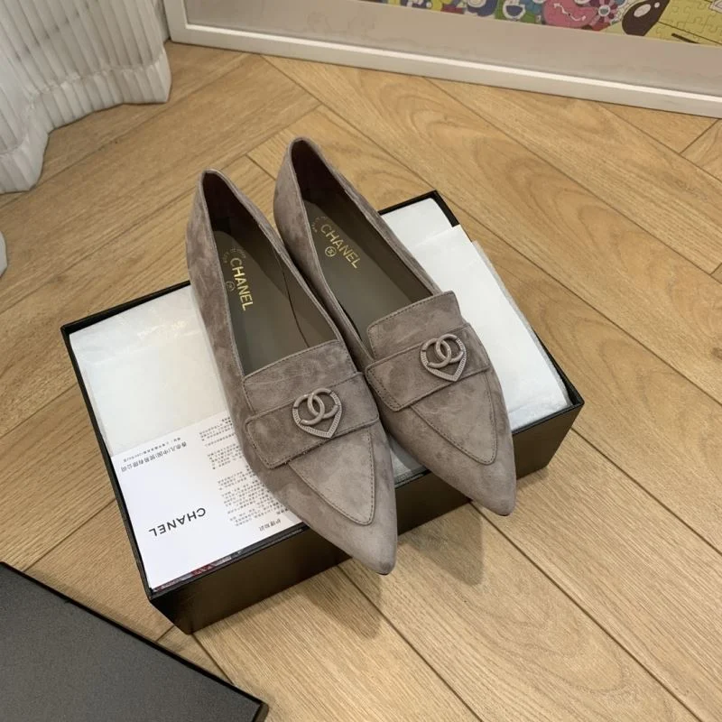 Low-cost Chanel Low Shoes