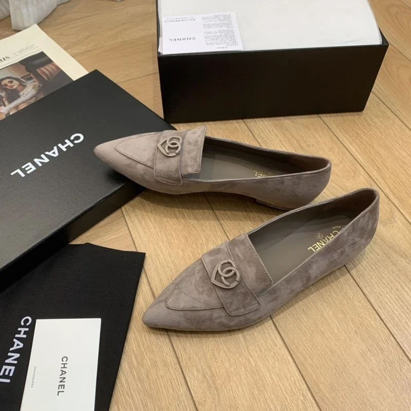 Low-cost Chanel Low Shoes