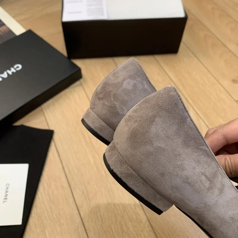 Low-cost Chanel Low Shoes